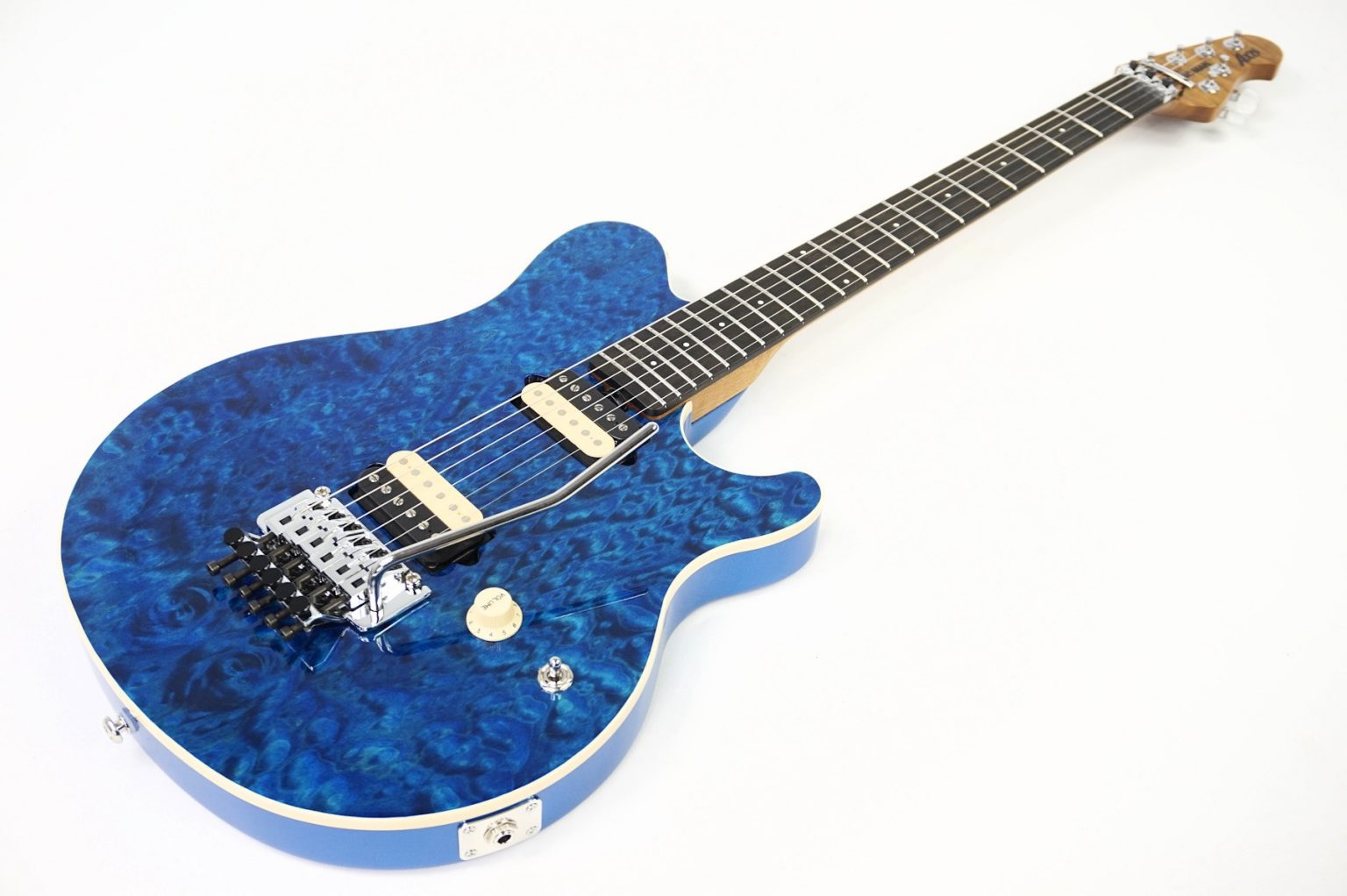 Ernie Ball Music Man Axis (Floyd Rose) - Diablo Blue - Quilt - H00921 ...
