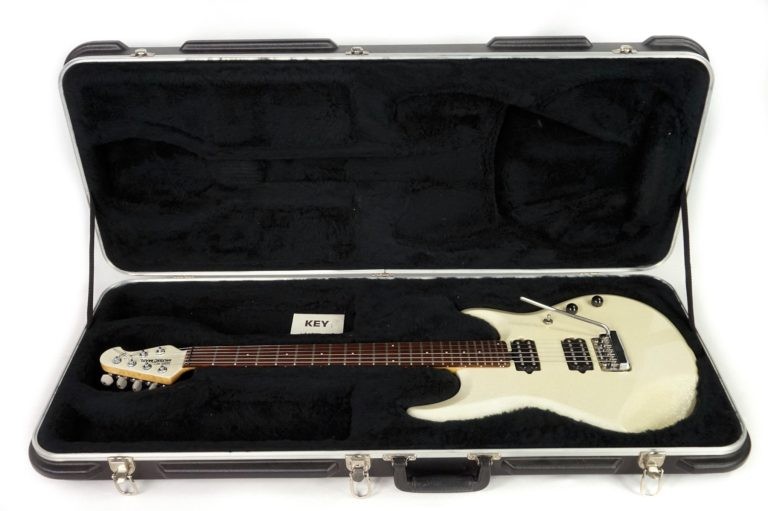 Ernie Ball Music Man John Petrucci JP6 White Sparkle - G19391 | DuBaldo ...